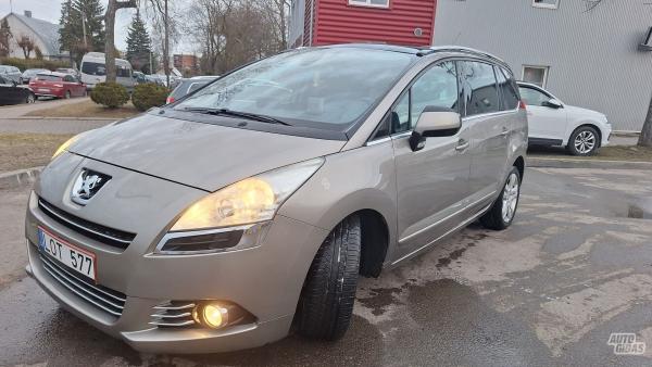 Peugeot 5008 2010 Panevēža, ar dzinēja tilpumu 1.60 L un nobraukumu 287 tūkst. km par 2700 €, foto 2 vietnē AUTOMOTO.COM.LV