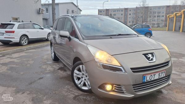 Peugeot 5008 2010 Panevēža, ar dzinēja tilpumu 1.60 L un nobraukumu 287 tūkst. km par 2700 €, foto 9 vietnē AUTOMOTO.COM.LV