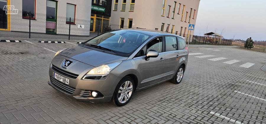 Peugeot 5008 2010 in Kaunas, with an engine capacity of 1.60 L and mileage of 323 thousand km for 2800 €, photo 4 on AUTOMOTO.COM.LV