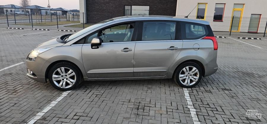 Peugeot 5008 2010 in Kaunas, with an engine capacity of 1.60 L and mileage of 323 thousand km for 2800 €, photo 7 on AUTOMOTO.COM.LV
