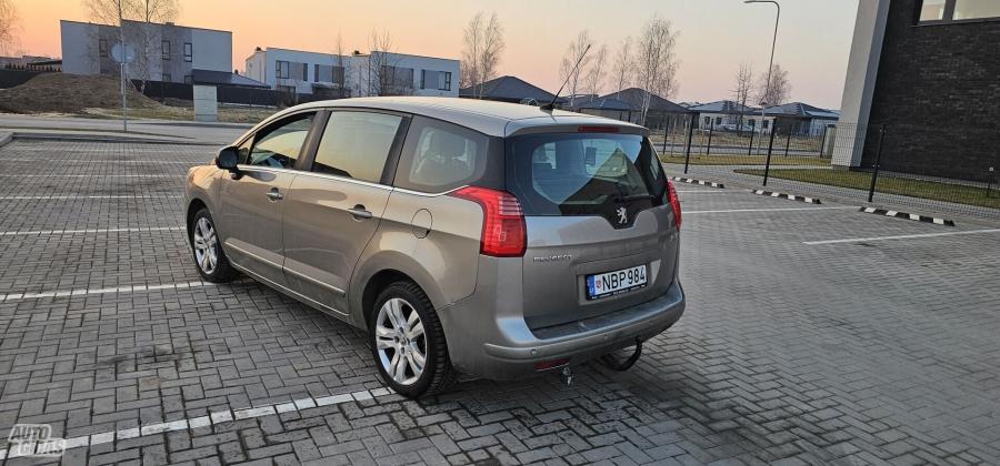 Peugeot 5008 2010 in Kaunas, with an engine capacity of 1.60 L and mileage of 323 thousand km for 2800 €, photo 13 on AUTOMOTO.COM.LV