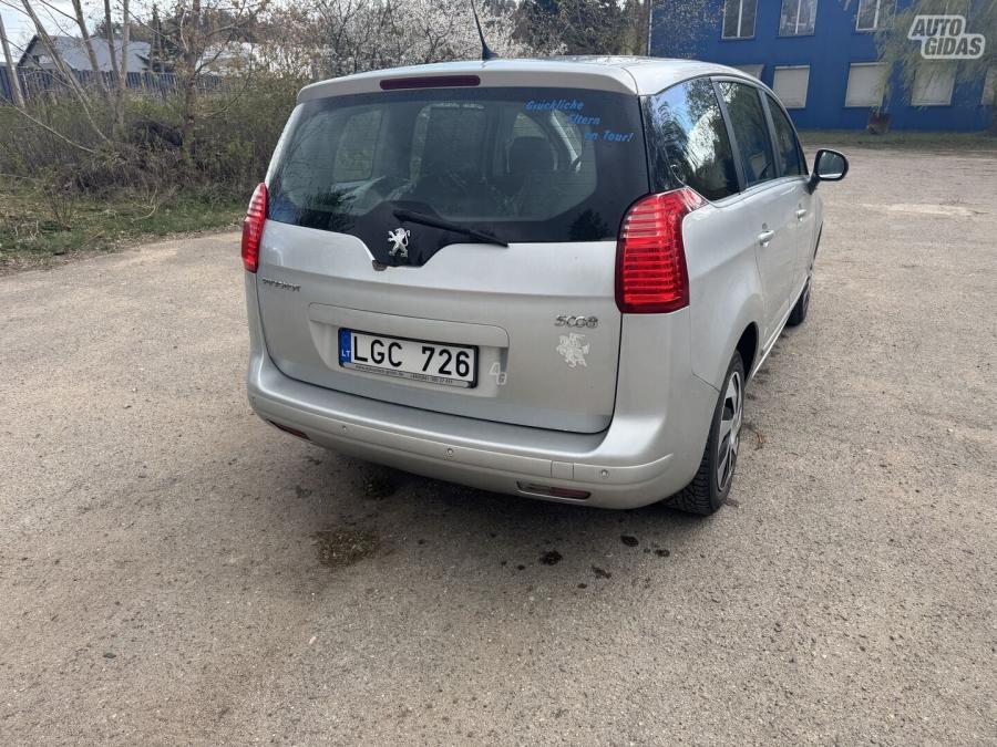 Peugeot 5008 2010 Viļņa, ar dzinēja tilpumu 1.60 L un nobraukumu 247 tūkst. km par 2500 €, foto 9 vietnē AUTOMOTO.COM.LV