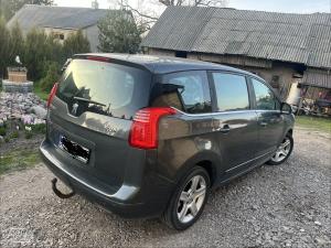 Peugeot 5008 2010 in Kaunas, with an engine capacity of 1.60 L and mileage of 381 thousand km for 2200 €, photo 5 on AUTOMOTO.COM.LV