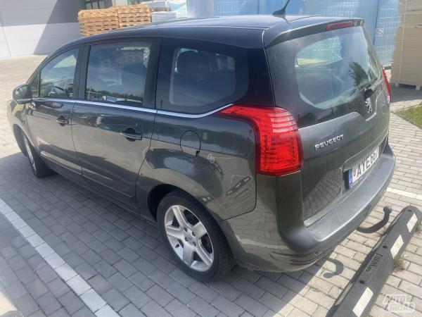 Peugeot 5008 2010 in Kaunas, with an engine capacity of 1.60 L and mileage of 381 thousand km for 2200 €, photo 8 on AUTOMOTO.COM.LV