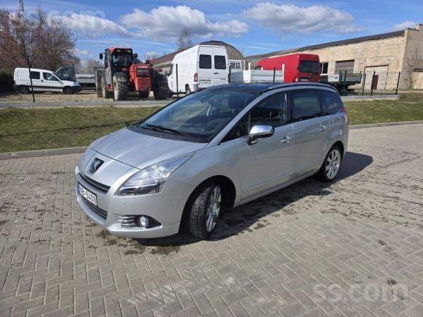 Пежо 5008 2010 в Лудза, объемом двигателя 1.60 л и пробегом 262 тыс. км за 3700 €, фото 1 на AUTOMOTO.COM.LV