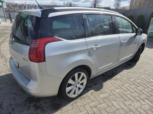 Пежо 5008 2010 в Лудза, объемом двигателя 1.60 л и пробегом 262 тыс. км за 3700 €, фото 4 на AUTOMOTO.COM.LV
