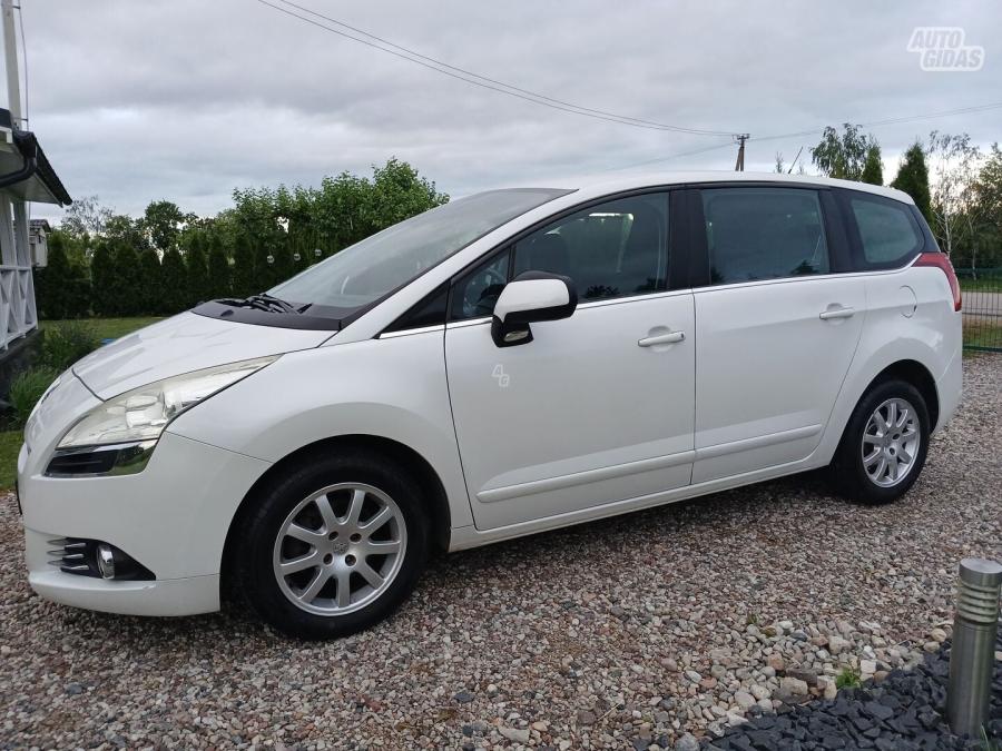 Peugeot 5008 2010 in Alytus, with an engine capacity of 1.60 L and mileage of 212 thousand km for 3050 €, photo 7 on AUTOMOTO.COM.LV