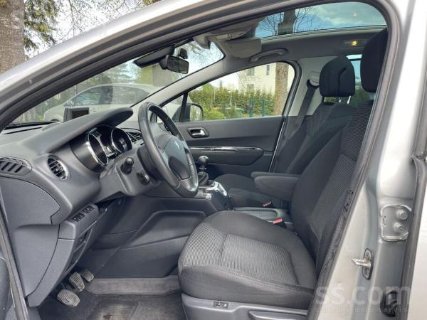 Peugeot 5008 2011 Rīga, ar dzinēja tilpumu 1.60 L un nobraukumu 271 tūkst. km par 4690 €, foto 11 vietnē AUTOMOTO.COM.LV