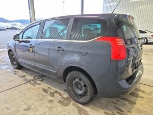 Peugeot 5008 2011 in Kaunas, with an engine capacity of 1.60 L and mileage of 279 thousand km for 2550 €, photo 3 on AUTOMOTO.COM.LV