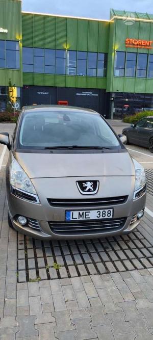 Peugeot 5008 2011 Viļņa, ar dzinēja tilpumu 1.60 L un nobraukumu 304 tūkst. km par 2400 €, foto 5 vietnē AUTOMOTO.COM.LV