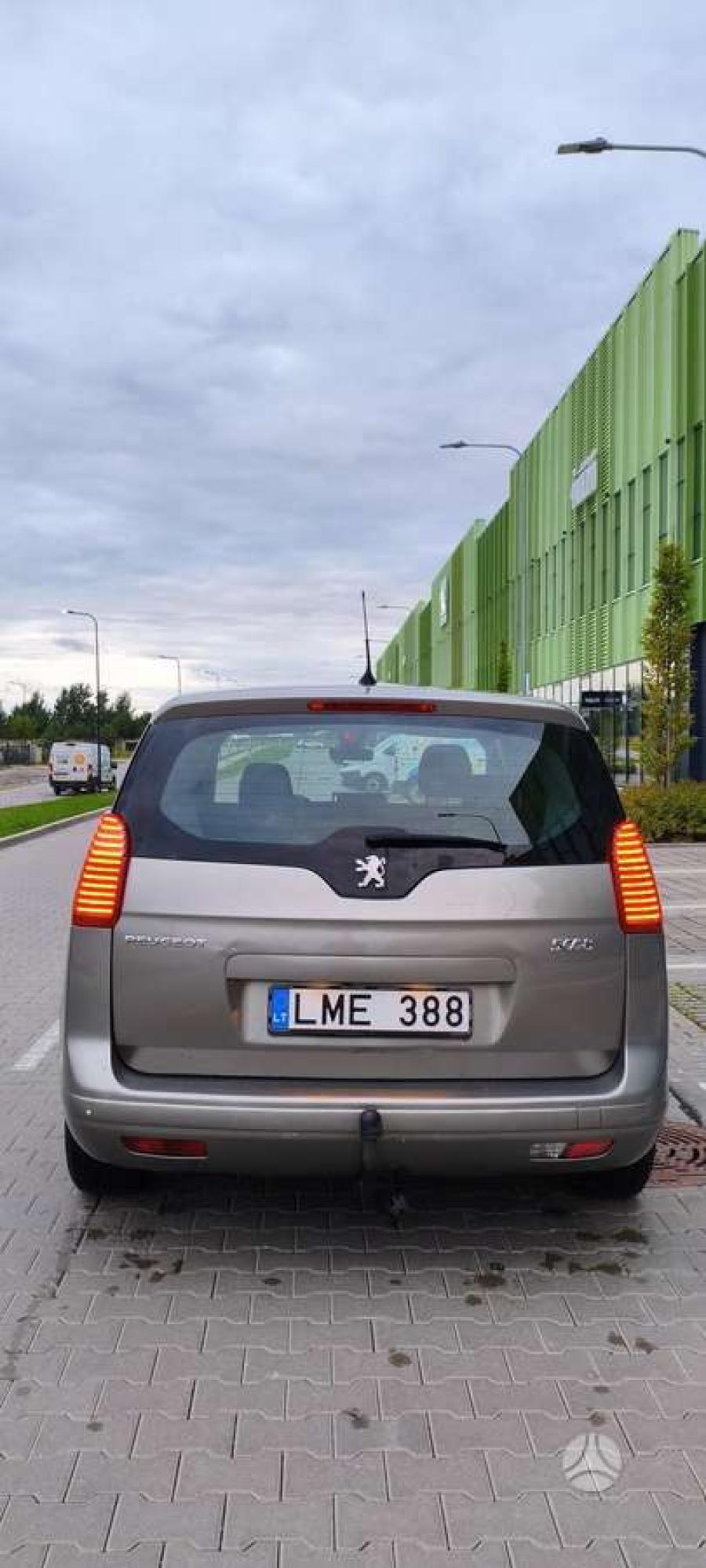 Peugeot 5008 2011 Viļņa, ar dzinēja tilpumu 1.60 L un nobraukumu 304 tūkst. km par 2400 €, foto 18 vietnē AUTOMOTO.COM.LV