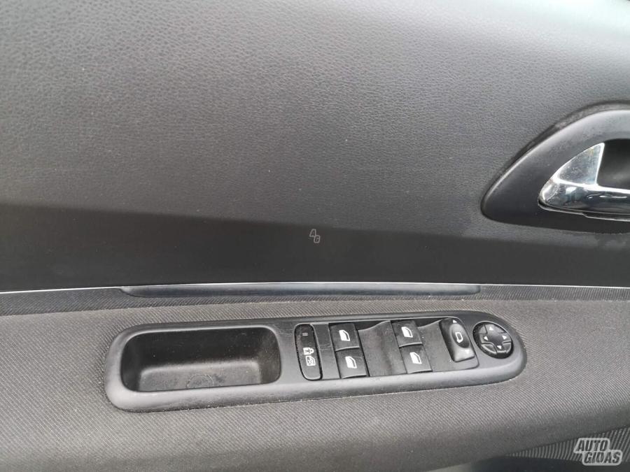 Peugeot 5008 2011 Šauļi, ar dzinēja tilpumu 2.00 L un nobraukumu 367 tūkst. km par 3950 €, foto 11 vietnē AUTOMOTO.COM.LV