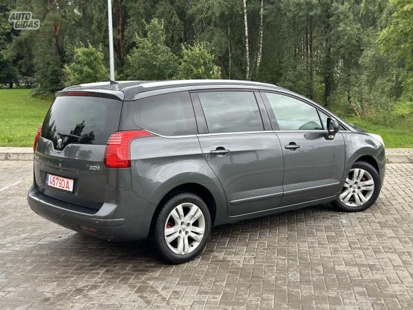 Peugeot 5008 2011 in Radviliskis, with an engine capacity of 2.00 L and mileage of 262 thousand km for 3000 €, photo 9 on AUTOMOTO.COM.LV