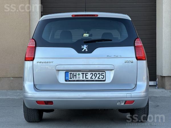 Peugeot 5008 2012 in Ogre, with an engine capacity of 1.60 L and mileage of 182 thousand km for 4599 €, photo 4 on AUTOMOTO.COM.LV