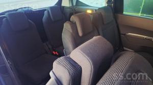 Peugeot 5008 2012 in Riga, with an engine capacity of 1.60 L and mileage of 153 thousand km for 5600 €, photo 4 on AUTOMOTO.COM.LV