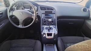Peugeot 5008 2012 in Riga, with an engine capacity of 1.60 L and mileage of 153 thousand km for 5600 €, photo 12 on AUTOMOTO.COM.LV