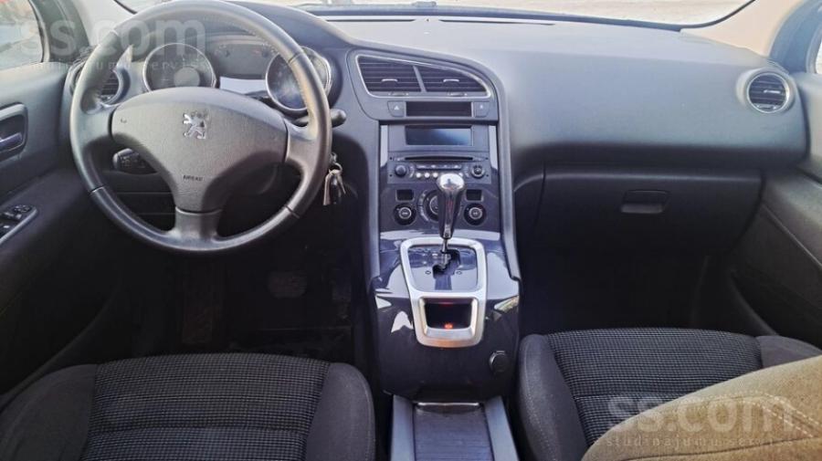 Peugeot 5008 2012 in Riga, with an engine capacity of 1.60 L and mileage of 153 thousand km for 5600 €, photo 12 on AUTOMOTO.COM.LV