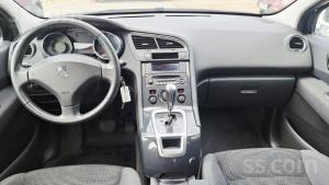Peugeot 5008 2012 Rīga, ar dzinēja tilpumu 1.60 L un nobraukumu 153 tūkst. km par 5600 €, foto 8 vietnē AUTOMOTO.COM.LV