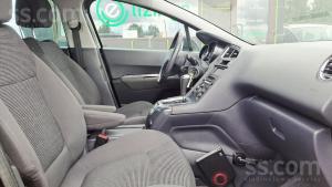 Peugeot 5008 2012 Rīga, ar dzinēja tilpumu 1.60 L un nobraukumu 153 tūkst. km par 5600 €, foto 15 vietnē AUTOMOTO.COM.LV