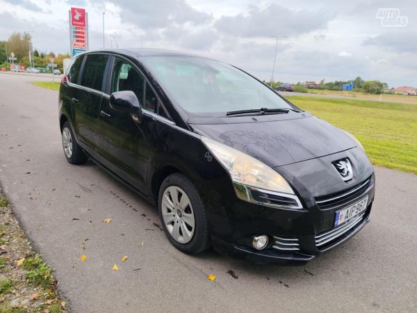 Peugeot 5008 2013 in Kretinga, with an engine capacity of 1.60 L and mileage of 240 thousand km for 3400 €, photo 3 on AUTOMOTO.COM.LV