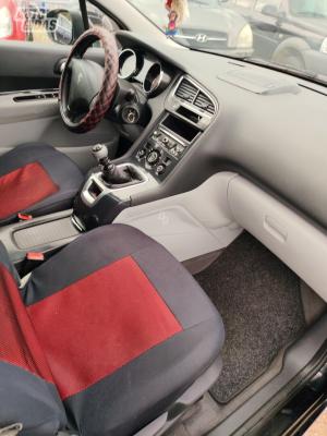 Peugeot 5008 2013 Kretinga, ar dzinēja tilpumu 1.60 L un nobraukumu 240 tūkst. km par 3400 €, foto 6 vietnē AUTOMOTO.COM.LV