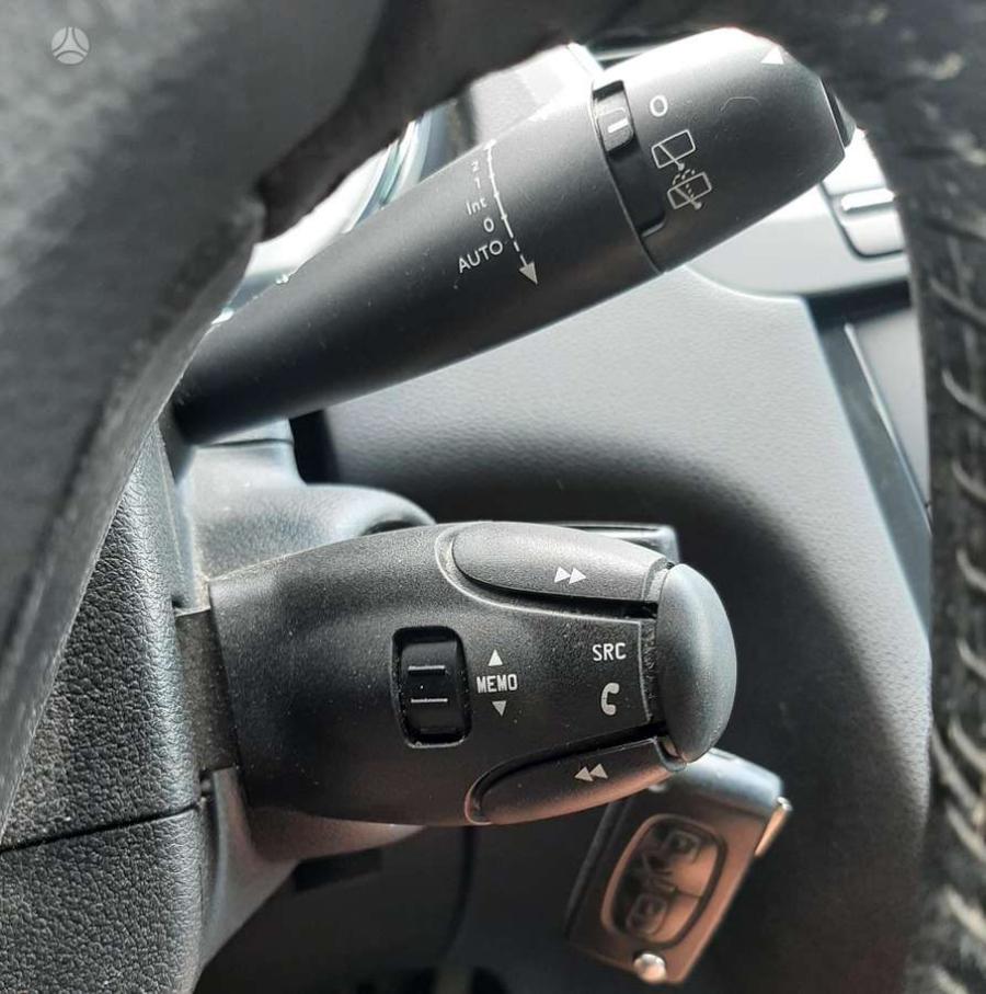 Peugeot 5008 2014 in Marijampole, with an engine capacity of 1.60 L and mileage of 154 thousand km for 4750 €, photo 10 on AUTOMOTO.COM.LV
