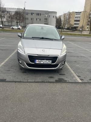 Peugeot 5008 2016 Kauņa, ar dzinēja tilpumu 1.60 L un nobraukumu 289 tūkst. km par 4800 €, foto 3 vietnē AUTOMOTO.COM.LV