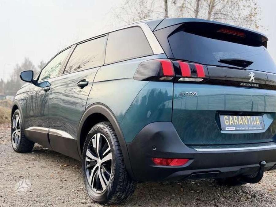 Peugeot 5008 2017 in Siauliai, with an engine capacity of 1.20 L and mileage of 127 thousand km for 12750 €, photo 7 on AUTOMOTO.COM.LV