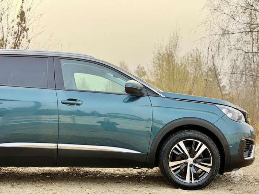 Peugeot 5008 2017 in Siauliai, with an engine capacity of 1.20 L and mileage of 127 thousand km for 12750 €, photo 10 on AUTOMOTO.COM.LV