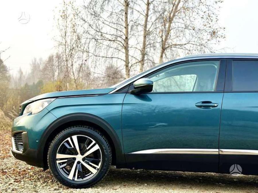 Peugeot 5008 2017 in Siauliai, with an engine capacity of 1.20 L and mileage of 127 thousand km for 12750 €, photo 11 on AUTOMOTO.COM.LV