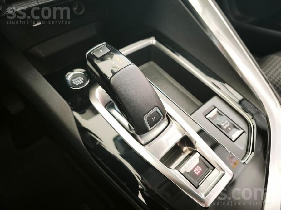 Oranžs Peugeot 5008 2022 Rīga, ar dzinēja tilpumu 1.50 L un nobraukumu 100 tūkst. km par 18100 €, foto 16 vietnē AUTOMOTO.COM.LV