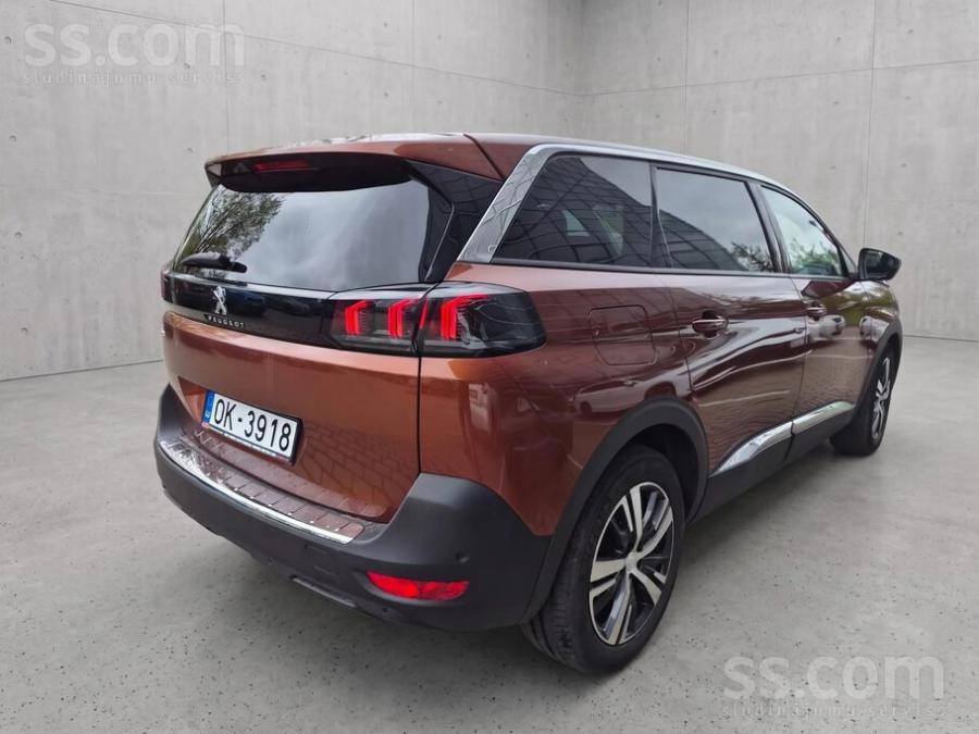 Orange Peugeot 5008 2022 in Riga, with an engine capacity of 2.00 L and mileage of 80 thousand km for 19500 €, photo 5 on AUTOMOTO.COM.LV