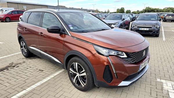 Orange Peugeot 5008 2023 in Taurage, with an engine capacity of 1.20 L and mileage of 168 thousand km for 16819 €, photo 4 on AUTOMOTO.COM.LV