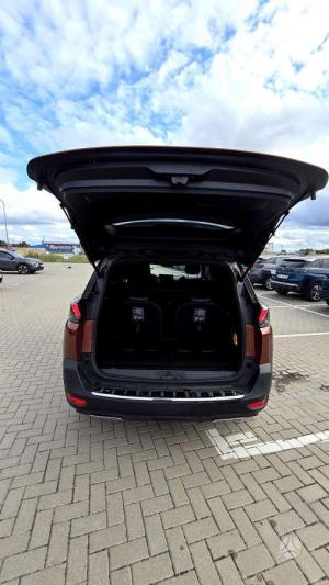 Oranžs Peugeot 5008 2023 Tauragė, ar dzinēja tilpumu 1.20 L un nobraukumu 168 tūkst. km par 16819 €, foto 22 vietnē AUTOMOTO.COM.LV
