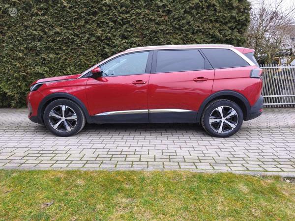 Sarkans Peugeot 5008 2021 Kalvarija, ar dzinēja tilpumu 1.20 L un nobraukumu 184 tūkst. km par 15609 €, foto 2 vietnē AUTOMOTO.COM.LV