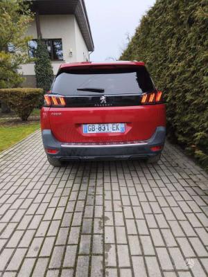 Red Peugeot 5008 2021 in Kalvarija, with an engine capacity of 1.20 L and mileage of 184 thousand km for 15609 €, photo 8 on AUTOMOTO.COM.LV