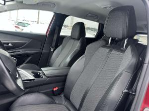 Sarkans Peugeot 5008 2021 Viļņa, ar dzinēja tilpumu 1.20 L un nobraukumu 147 tūkst. km par 14519 €, foto 13 vietnē AUTOMOTO.COM.LV