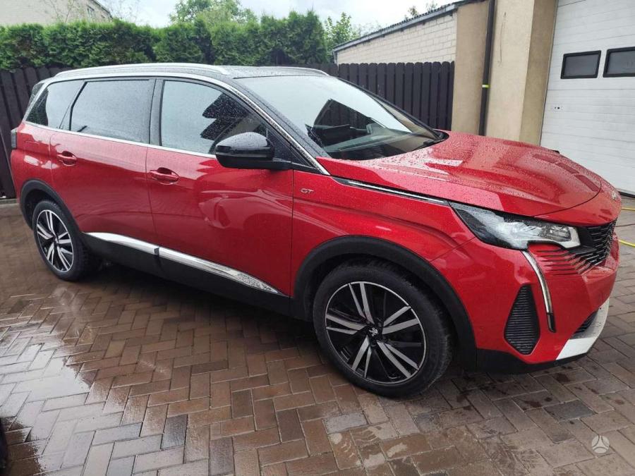 Sarkans Peugeot 5008 2022 Kalvarija, ar dzinēja tilpumu 1.20 L un nobraukumu 92 tūkst. km par 19784 €, foto 1 vietnē AUTOMOTO.COM.LV
