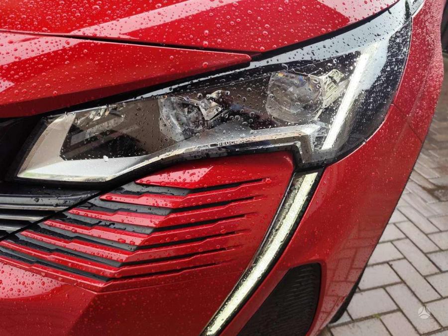 Sarkans Peugeot 5008 2022 Kalvarija, ar dzinēja tilpumu 1.20 L un nobraukumu 92 tūkst. km par 19784 €, foto 20 vietnē AUTOMOTO.COM.LV