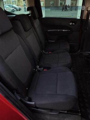Sarkans Peugeot 5008 2010 Kėdainiai, ar dzinēja tilpumu 1.56 L un nobraukumu 264 tūkst. km par 3500 €, foto 16 vietnē AUTOMOTO.COM.LV