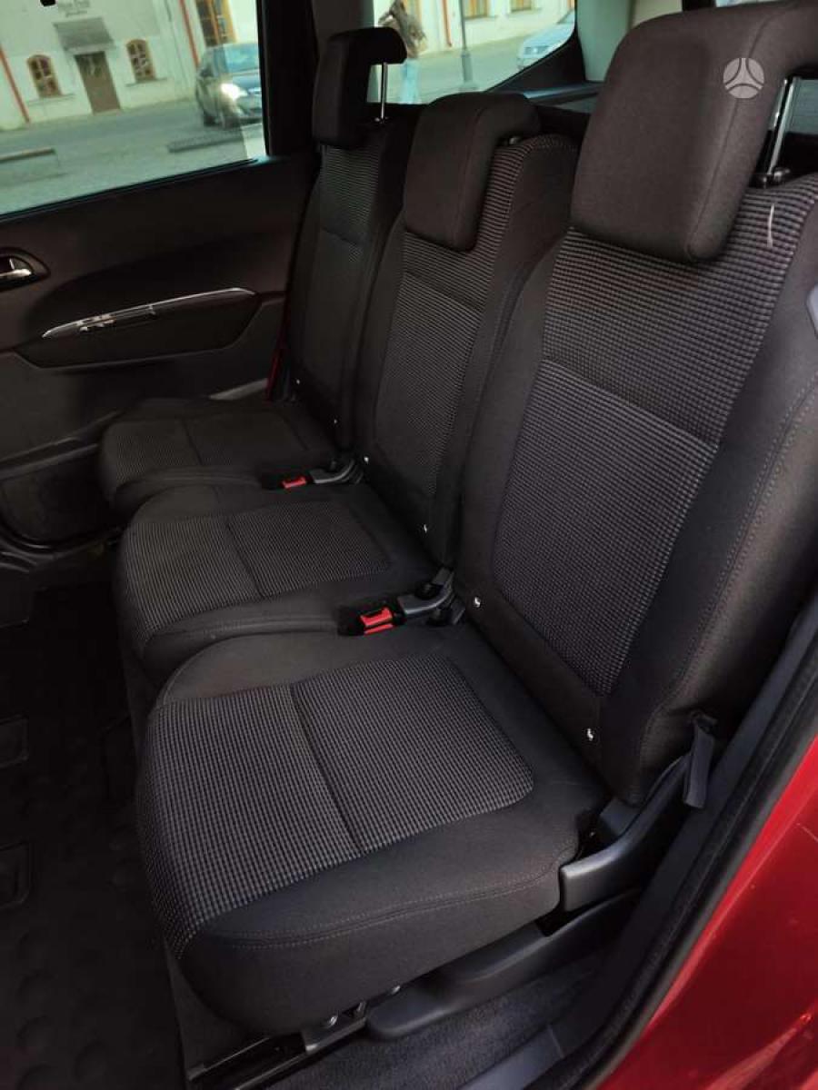 Sarkans Peugeot 5008 2010 Kėdainiai, ar dzinēja tilpumu 1.56 L un nobraukumu 264 tūkst. km par 3500 €, foto 18 vietnē AUTOMOTO.COM.LV