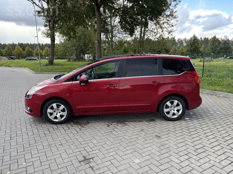Sarkans Peugeot 5008 2010 Rīga, ar dzinēja tilpumu 1.60 L un nobraukumu 280 tūkst. km par 2800 €, foto 5 vietnē AUTOMOTO.COM.LV