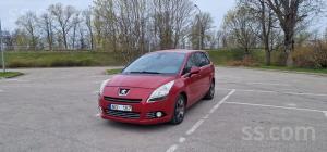 Sarkans Peugeot 5008 2011 Jēkabpils, ar dzinēja tilpumu 1.60 L un nobraukumu 230 tūkst. km par 3400 €, foto  vietnē AUTOMOTO.COM.LV