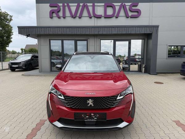 Red Peugeot 5008 2021 in Siauliai, with an engine capacity of 2.00 L and mileage of 176 thousand km for 21768 €, photo 4 on AUTOMOTO.COM.LV