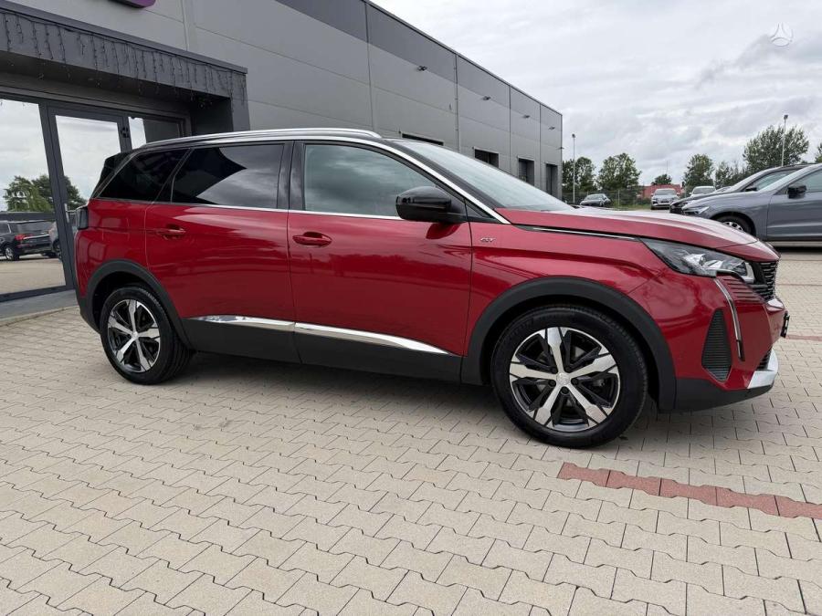 Red Peugeot 5008 2021 in Siauliai, with an engine capacity of 2.00 L and mileage of 176 thousand km for 21768 €, photo 7 on AUTOMOTO.COM.LV
