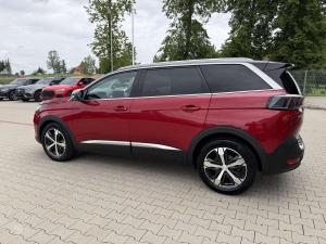 Red Peugeot 5008 2021 in Siauliai, with an engine capacity of 2.00 L and mileage of 176 thousand km for 21768 €, photo 12 on AUTOMOTO.COM.LV
