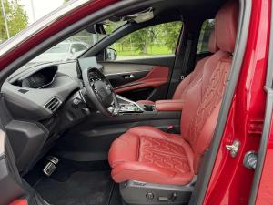 Red Peugeot 5008 2021 in Siauliai, with an engine capacity of 2.00 L and mileage of 176 thousand km for 21768 €, photo 14 on AUTOMOTO.COM.LV