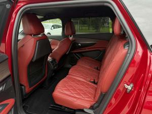 Red Peugeot 5008 2021 in Siauliai, with an engine capacity of 2.00 L and mileage of 176 thousand km for 21768 €, photo 15 on AUTOMOTO.COM.LV