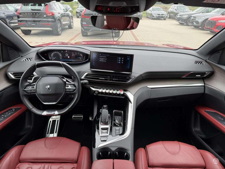 Red Peugeot 5008 2021 in Siauliai, with an engine capacity of 2.00 L and mileage of 176 thousand km for 21768 €, photo 17 on AUTOMOTO.COM.LV