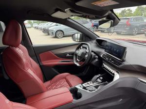 Red Peugeot 5008 2021 in Siauliai, with an engine capacity of 2.00 L and mileage of 176 thousand km for 21768 €, photo 18 on AUTOMOTO.COM.LV